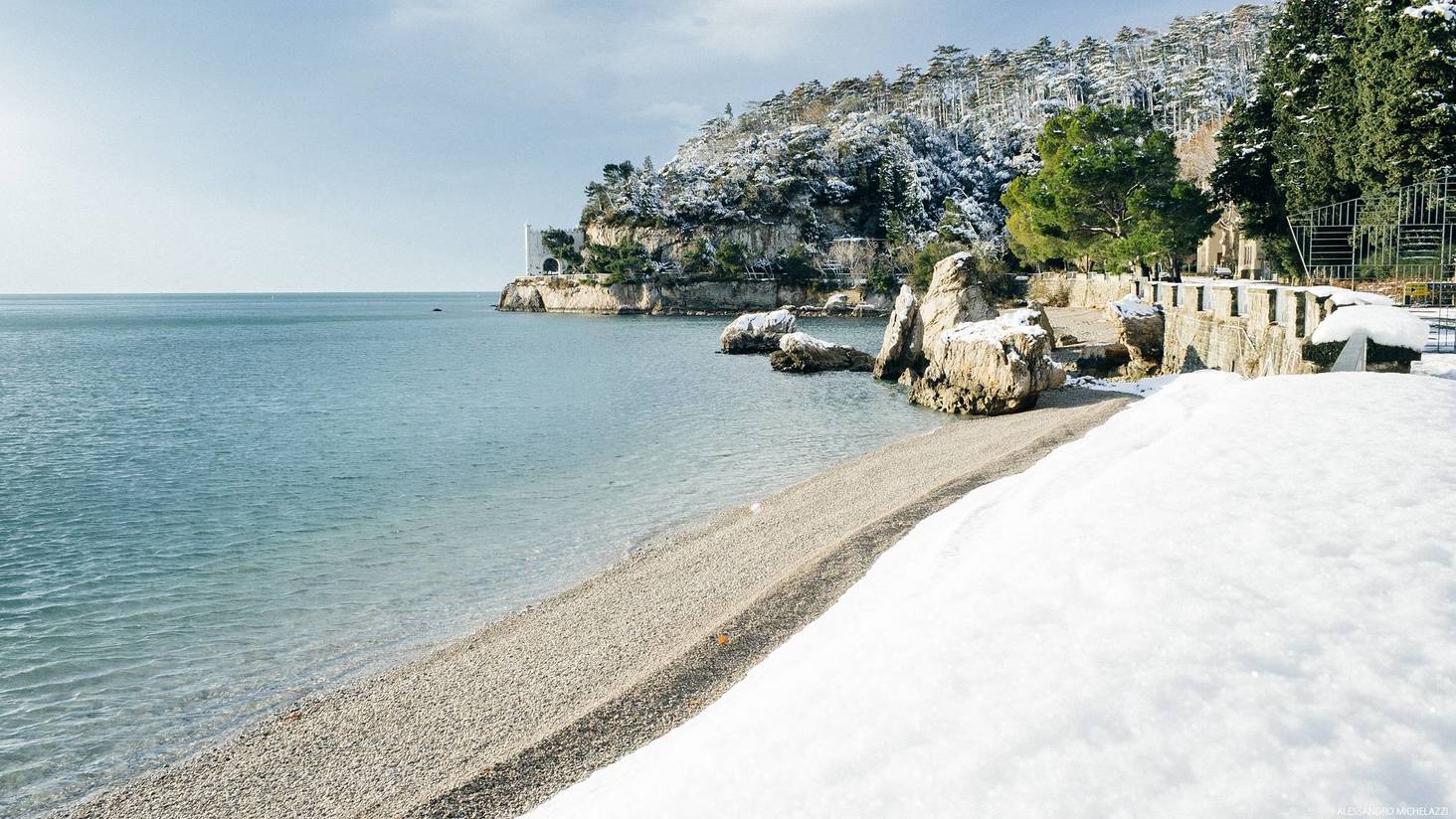 Fine art photos of Trieste under the snow, December 2012